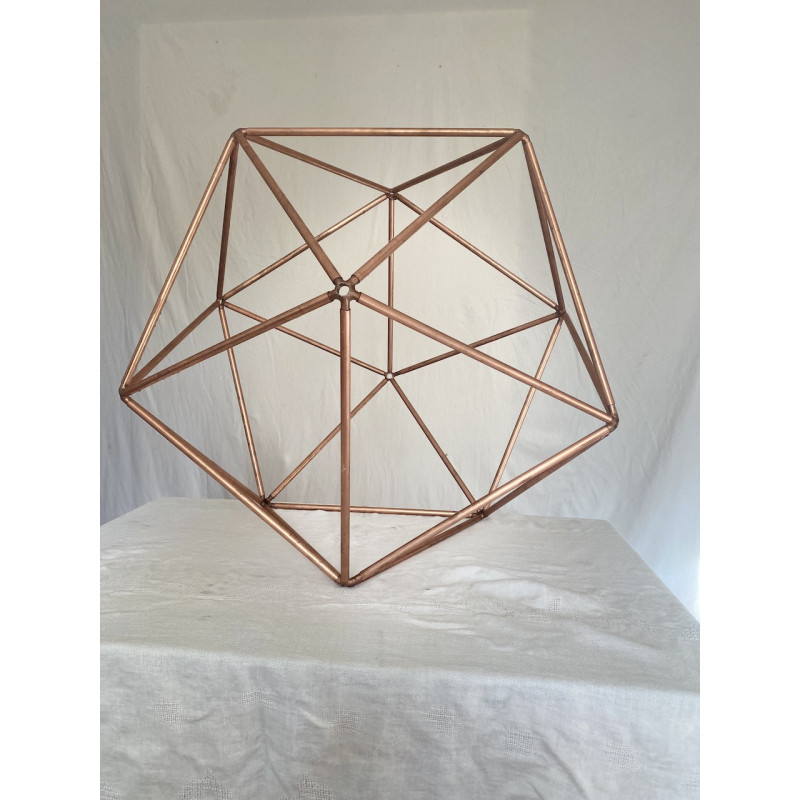 Solide de platon, icosaèdre cuivre massif